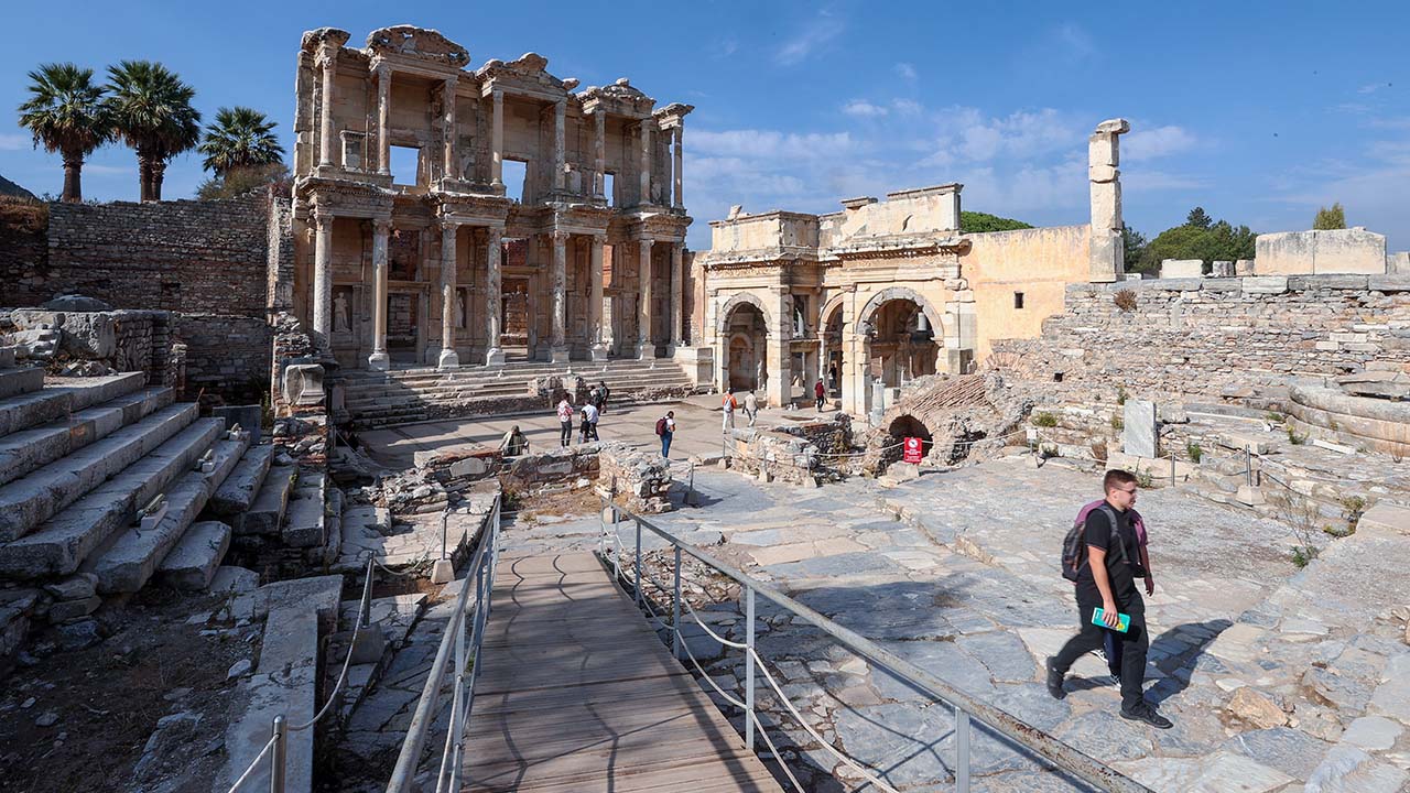Efes halkının 1400 yıllık beslenme kültürü ortaya çıkarıldı